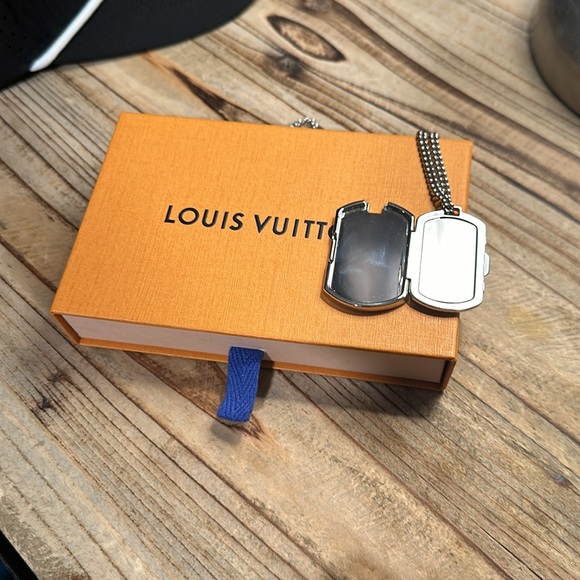 Louis Vuitton | Accessories | Authentic Louis Vuitton Monogram Eclipse ...